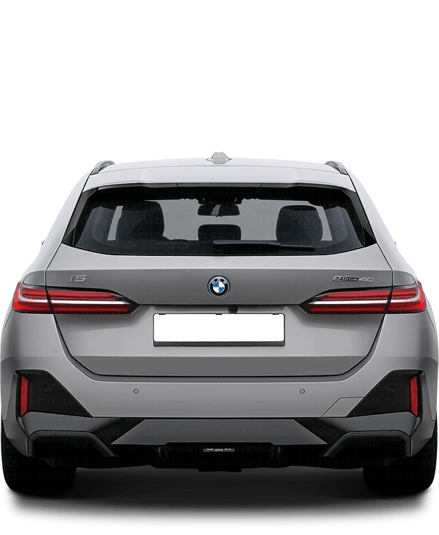 Dimensions: Datsun 240Z 1970-1978 vs. BMW i5 2023-present